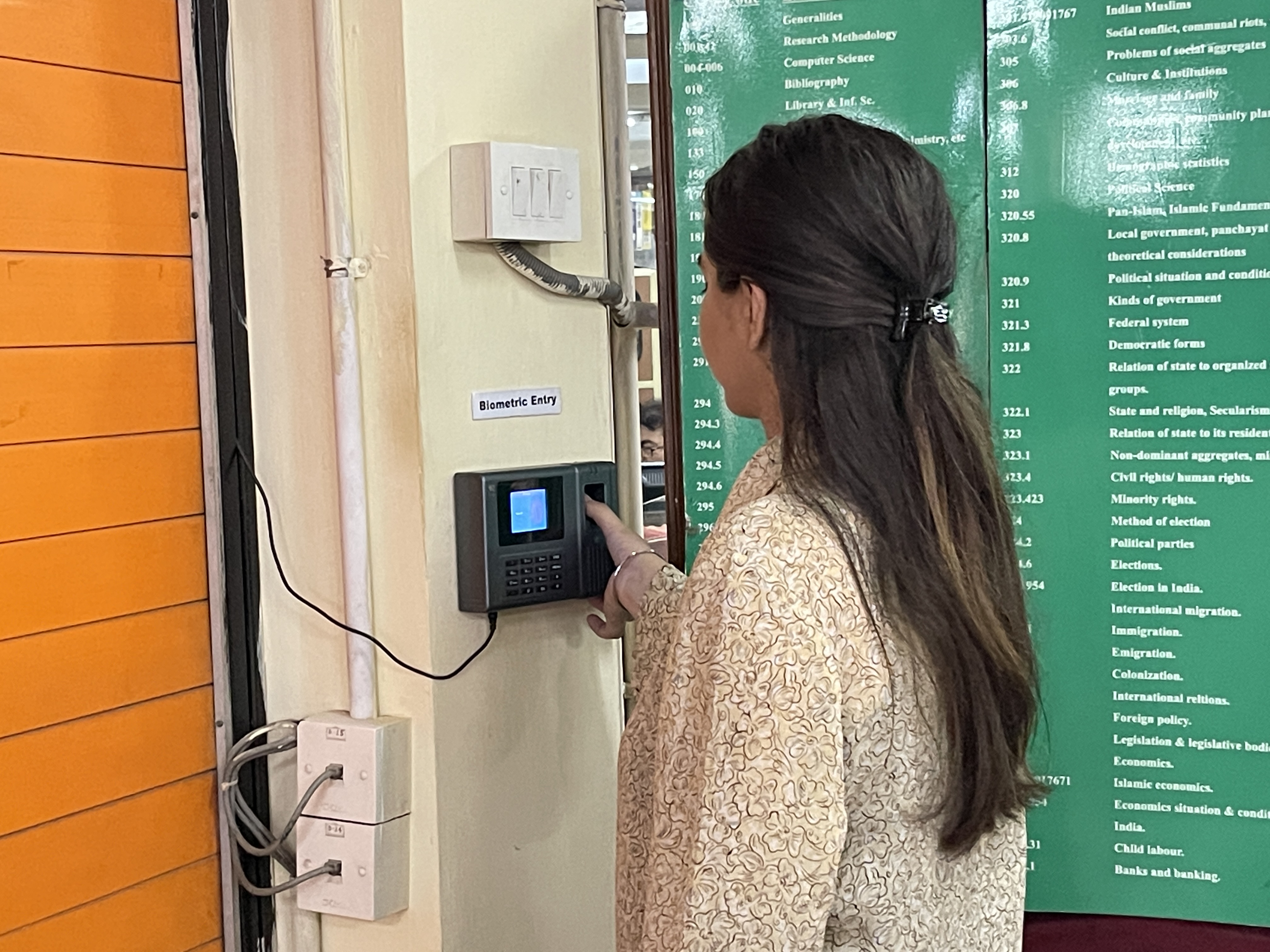 JAMIA HAMDARD LIBRARY AND INFORMATION SYSTEM